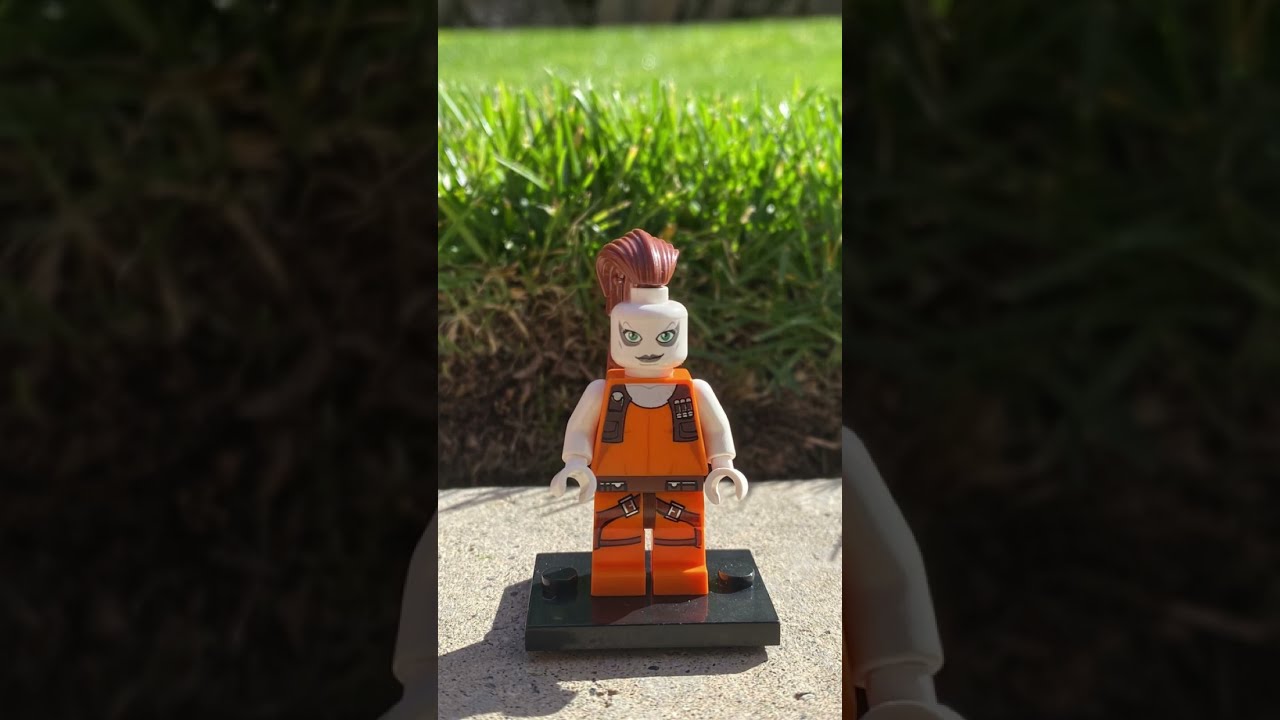 LEGO Minifigure Build || Aurra Sing
