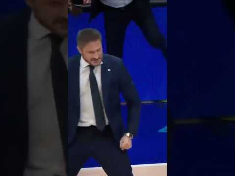 Coach Pozzeco Is the Biggest Star in the Italy NT ๐คฃ #Shorts