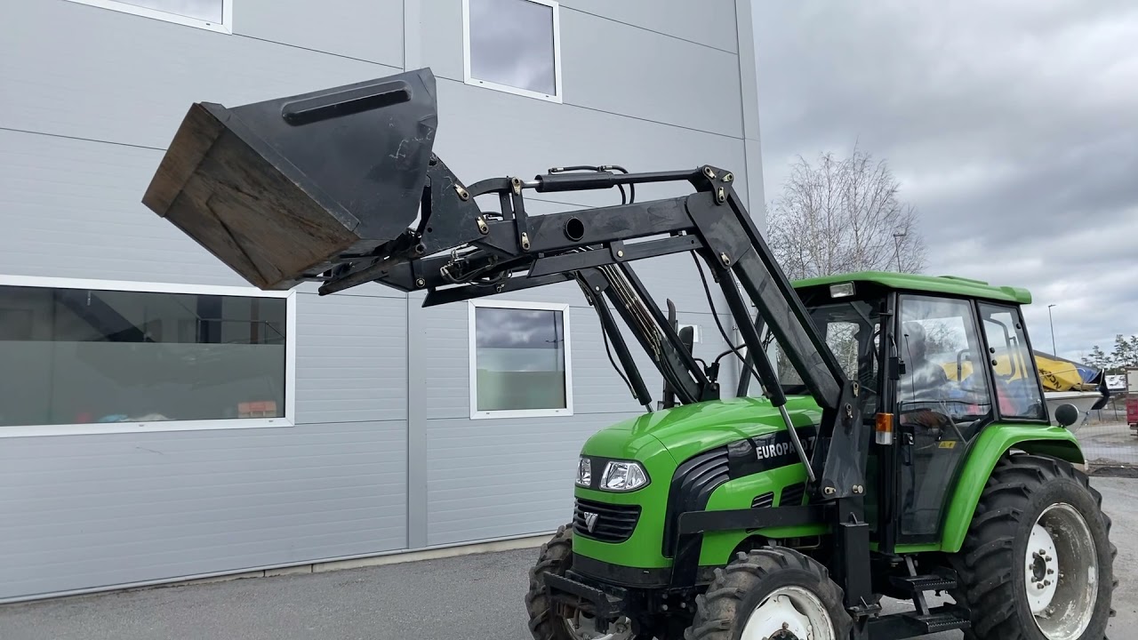 Traktor Foton Lovol Europard 704