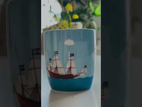 I bought this cute little mug from the Vasa Museum souvenir shop โฅ๏ธ