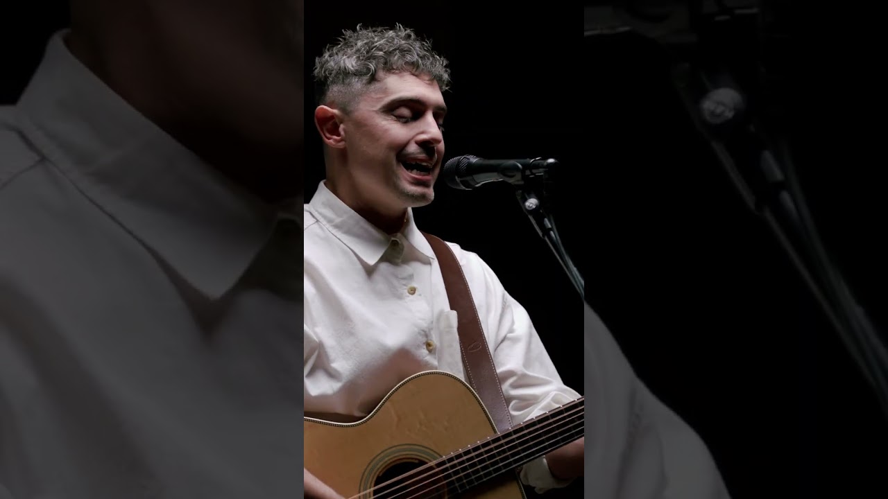 Matt | Perth Wedding Singer, DJ, and MC