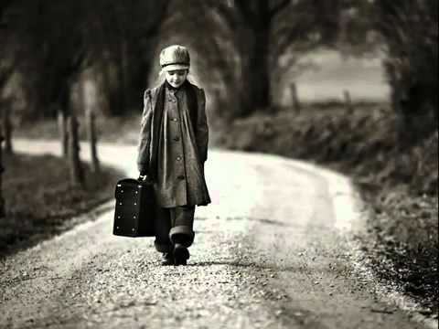 ‘The Sound Of Silence’ on a 42-string guitar from Pat Metheny. | Music ...