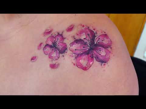 Los mejores tatuajes en el hombro para mujer