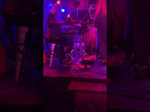 HOW TO END A SHOW! Live Jazz - Matthew Alec and The Soul Electric LIVE in NYC