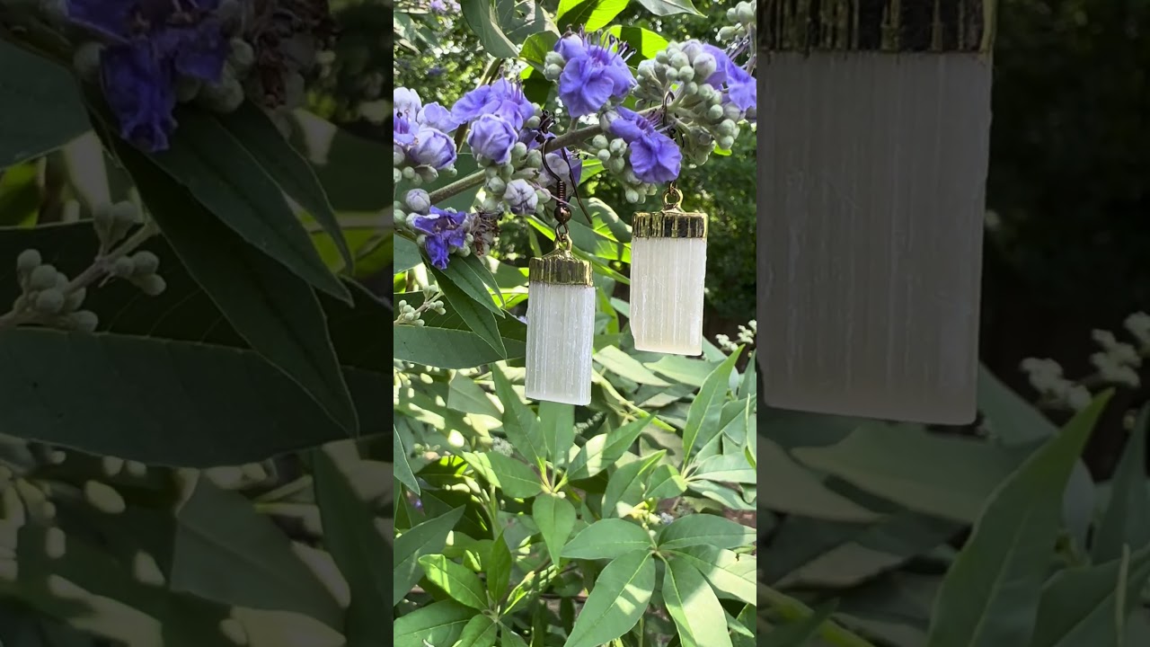 Selenite Crystal Earrings #crystals #earrings #selenite Visit Tropica Exotica to order today!