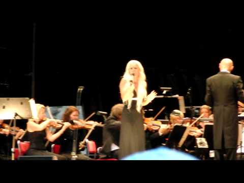 Malena Ernman - Tragedy (Live from Sweden, Vadstena 21.07.09)