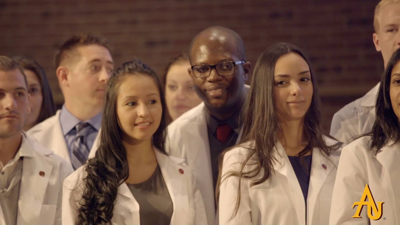 Adelphi’s First White Coat Recipients