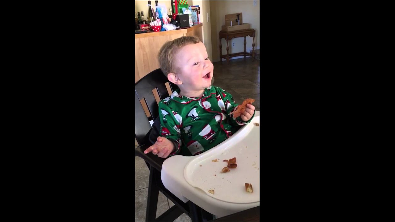 Baby filmed by parents as he tastes bacon for the first time - his ...