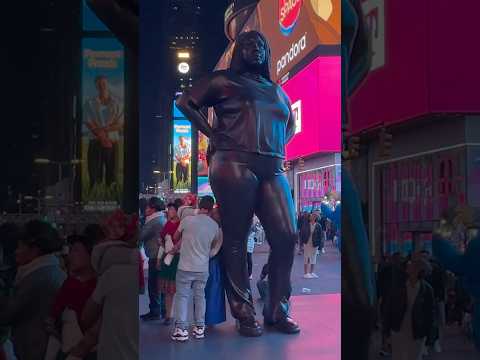 The NEW 12ft statue in Times Square NY that has everyone talking about