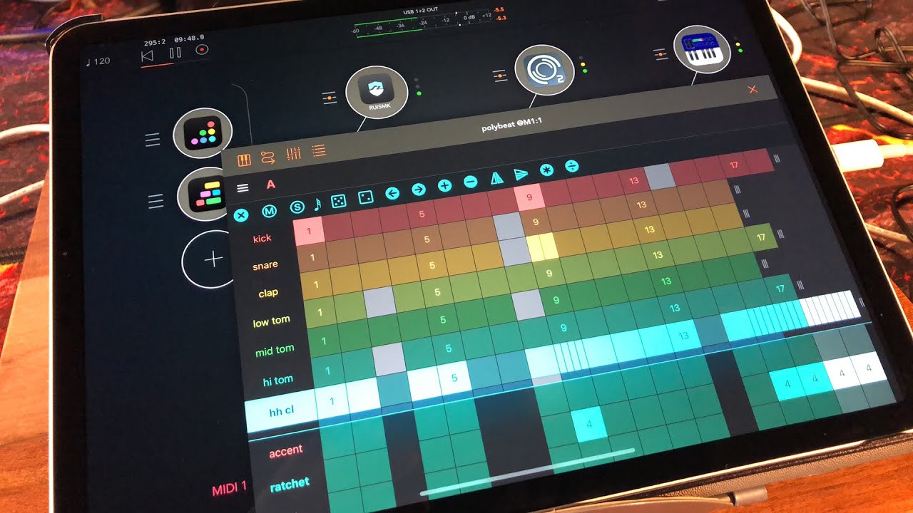 POLYBEAT - Polyrhythmic Drum Sequencer - Tutorial for the iPad