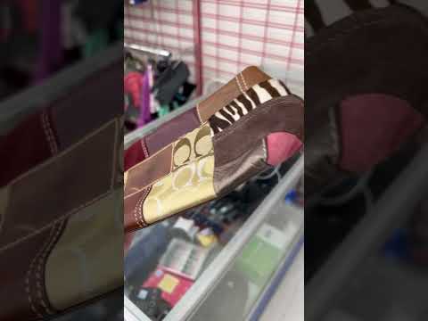 I love finding limited edition coach at the thrift store #thrifted #thriftstoreshopping #thrifting