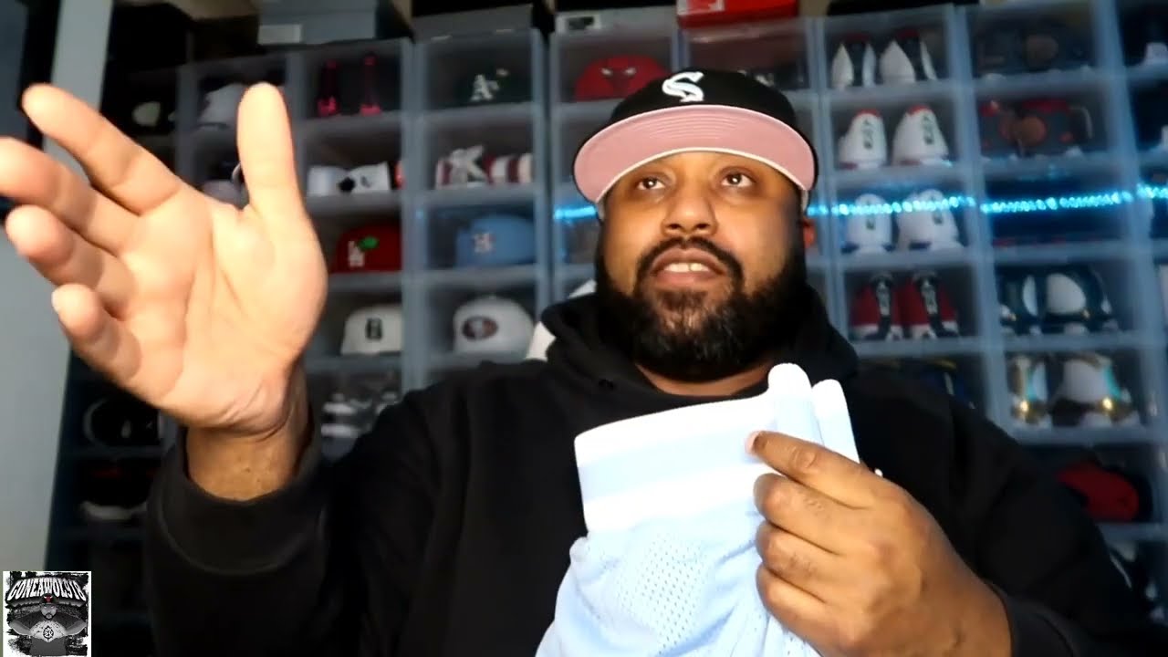 Mitchell & Ness 1983-84 University of North Carolina Away Authentic Shorts| Review 2022