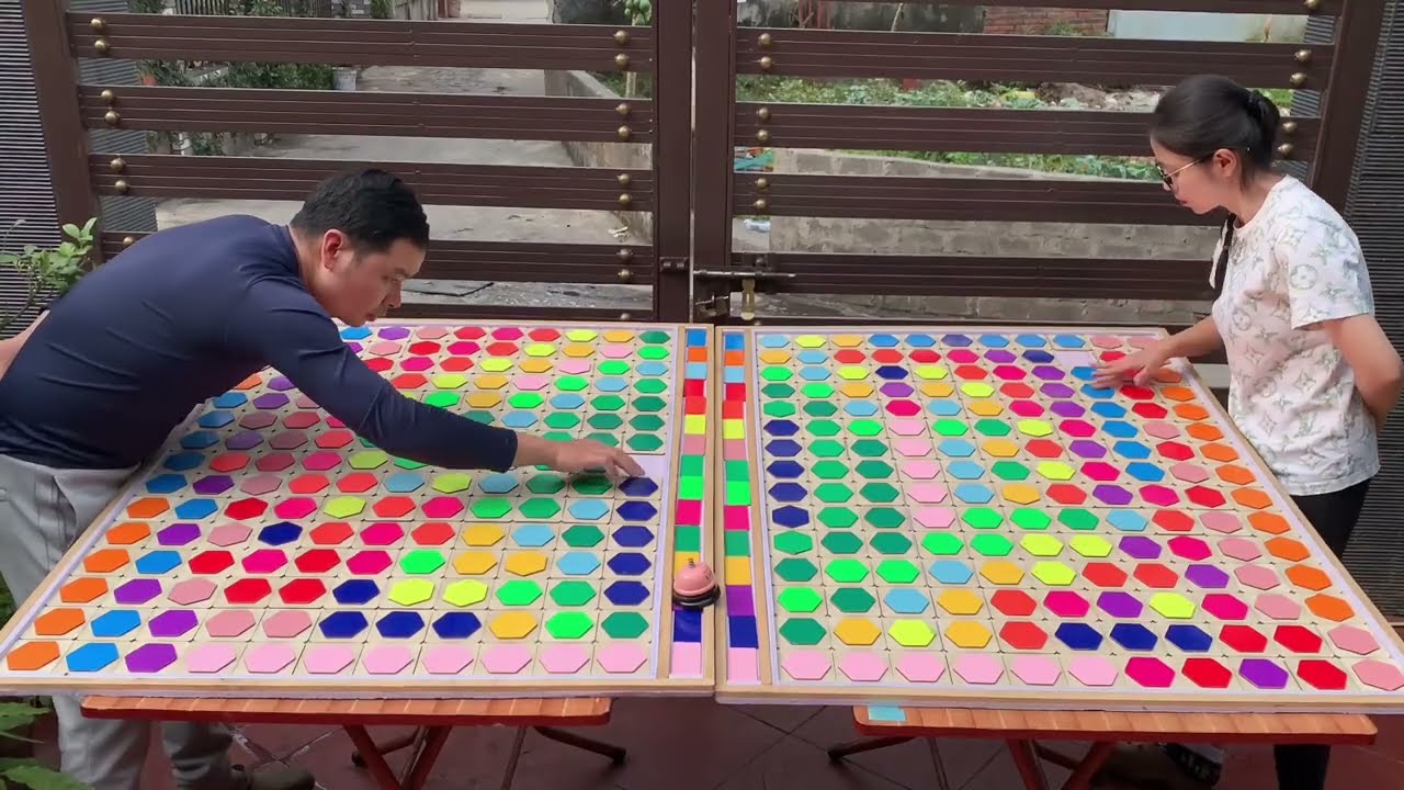Epic color wheel challenge puzzle