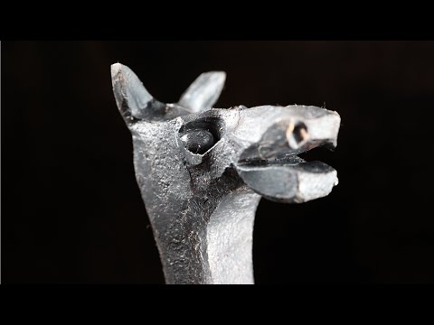 Forging a figure head, second version - Blacksmithing