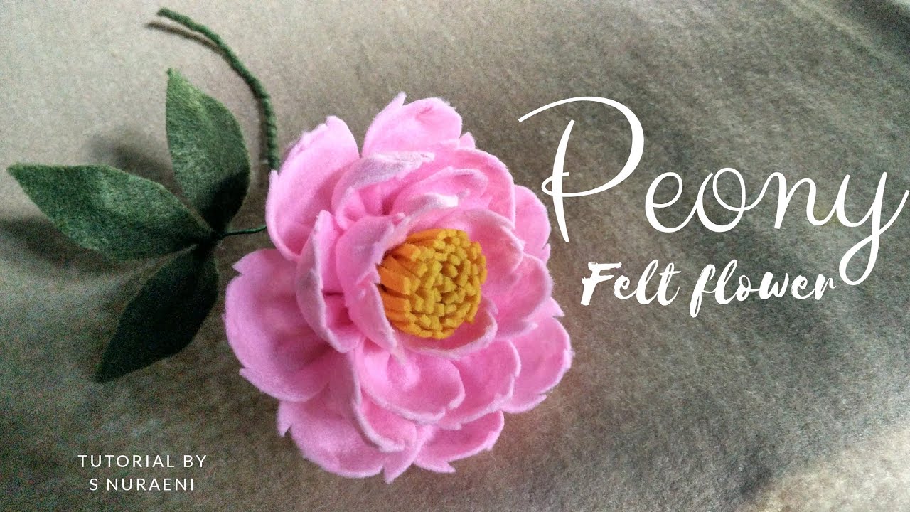 #DIY Peony Felt Flower Tutorial - How to Make Beautiful Peony Felt Flowers (Step by Step)