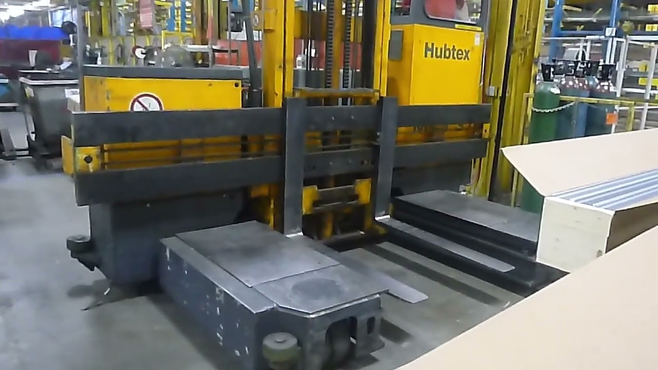 8000 Lbs (3700Kg) Hubex Model MSU37 Electric Multidirectional Sideloader