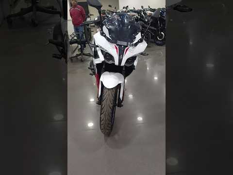RS 200 Latest Model 2025 Peral White Colour π₯ #victoryanthem #rs200 #shorts #explore