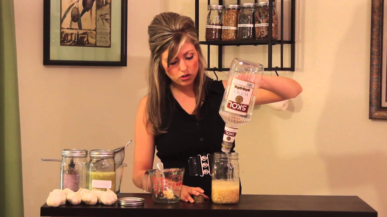 How to Make Garlic With Vodka for Home Remedies : Natural Medicine & Health Products