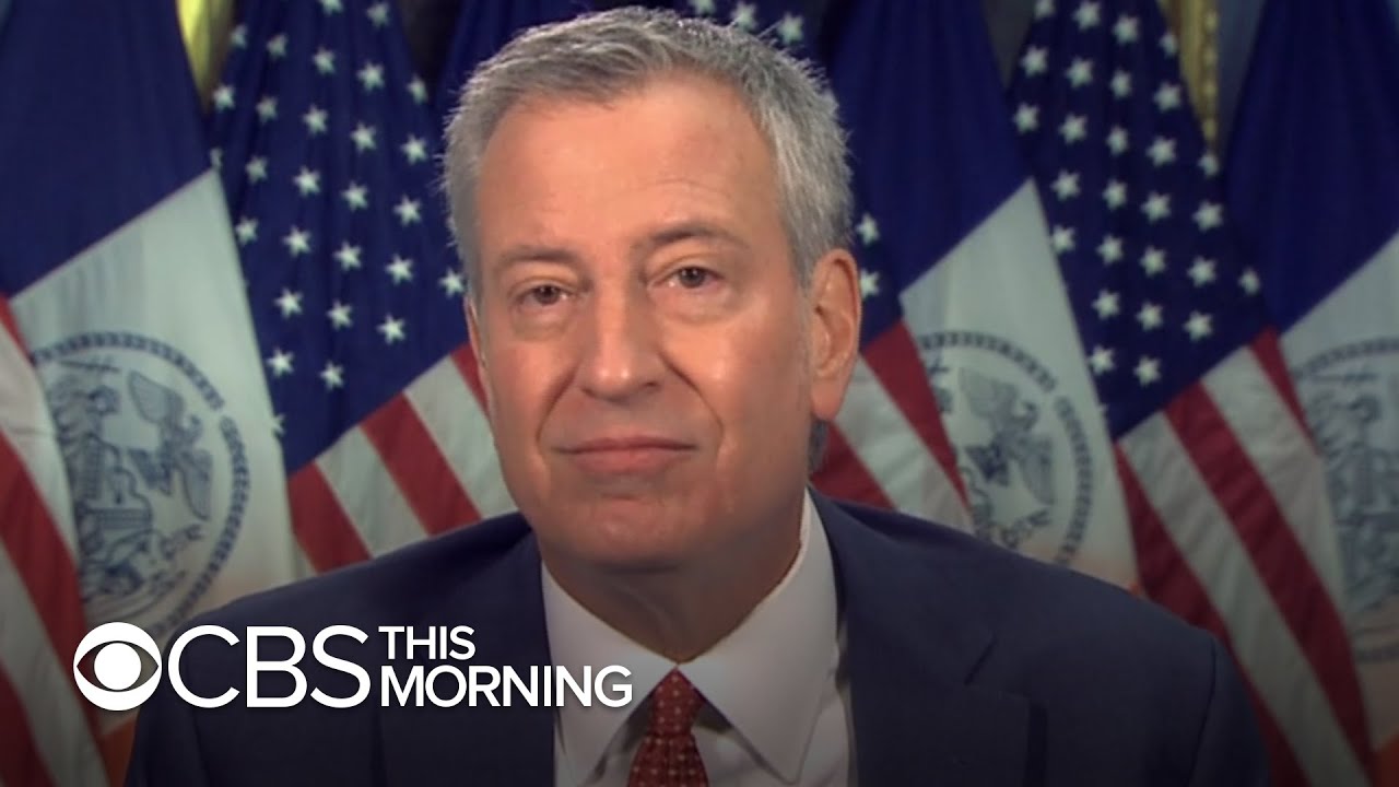 New York City Mayor Bill de Blasio on public schools closing amid citywide coronavirus surge