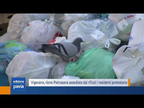 Vigevano, rione Pietrasana assediato dai rifiuti: i residenti protestano