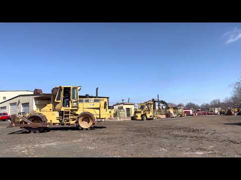 CAT 815 Compactor