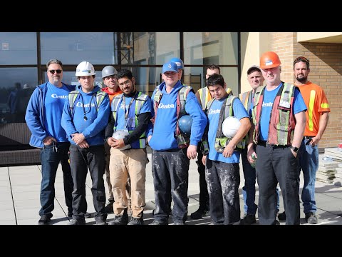 High-Rise Construction | Mast Hoist | Coast Bastion Hotel | Centra Windows