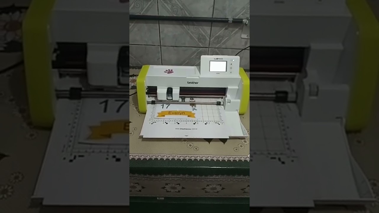 scancutt sdx 85 cortando topper de bolo!