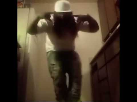 Black guy dancing to Angry Birds theme