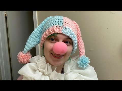 How to make a 2 pointed jester hat!