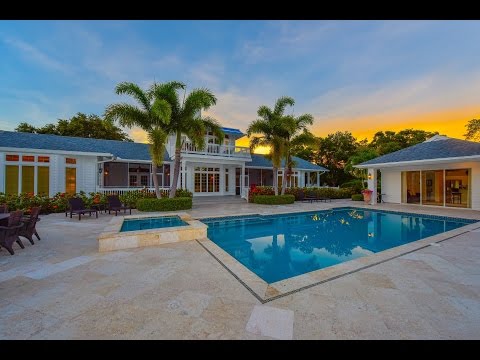 411 Lychee Road, Nokomis, FL 34275