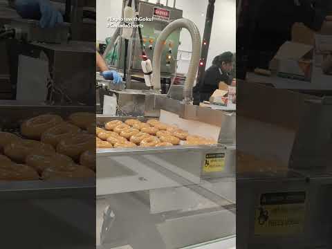 Krispy Kreme Doughnuts in Canada #ytshorts #trendingshorts
