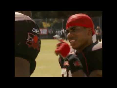 The Longest Yard (1974 & 2005) - Clothesline