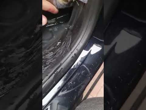 Leaking windscreen from Autoglass.