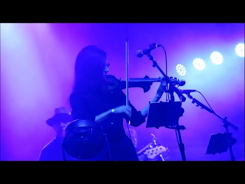10,000 Maniacs - Because The Night (Bruce Springsteen/Patti Smith cover) - 9/23/21 - The Big E - MA