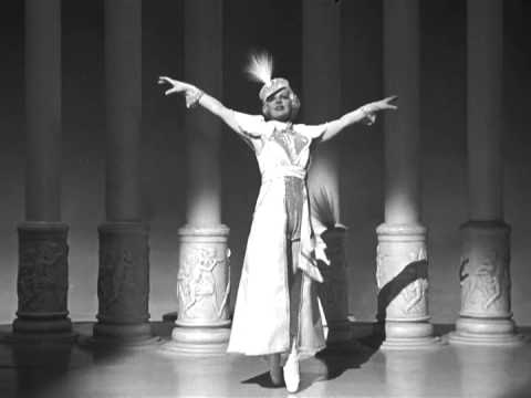 Harriet Hoctor: Shaking Hoosick and Making Music – (Travalanche)