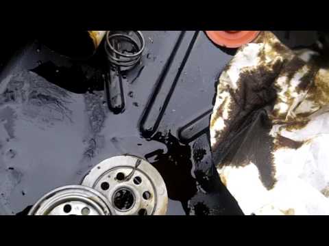 K&N HP 2001 Oil Filter Look Inside