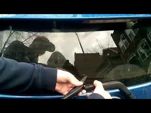How to replace TOYOTA PRIUS rear wiper