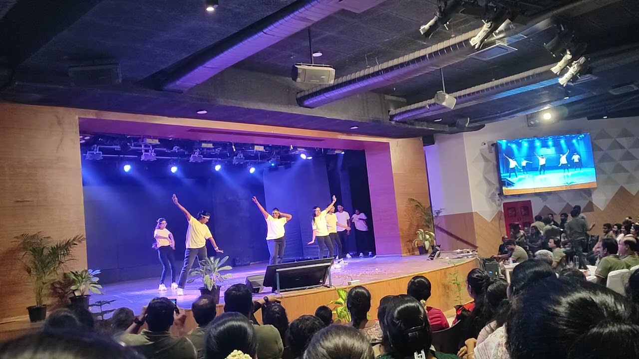 code fest 2024 flashmob performance vee technology salem.