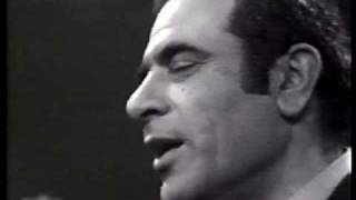 Στέλιος Καζαντζίδης - Βιογραφία - Σαν Σήμερα .gr