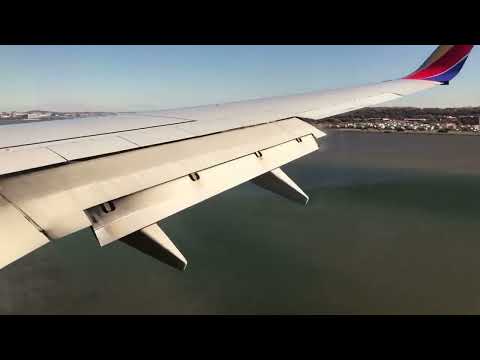 Southwest Airlines Landing at Ronald Reagan Washington National Airport, VA 11-21-2016