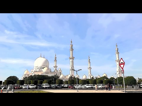 @Sheikh Zayed Grand Mosque on a day trip to Abu Dhabi #abudhabimosque