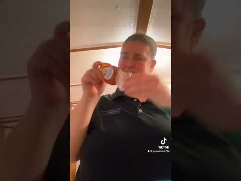 Opening the Pukka Tea Advent Calendar December7