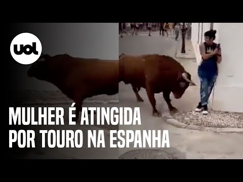 Mulher é atingida por touro durante tourada na Espanha; veja vídeo