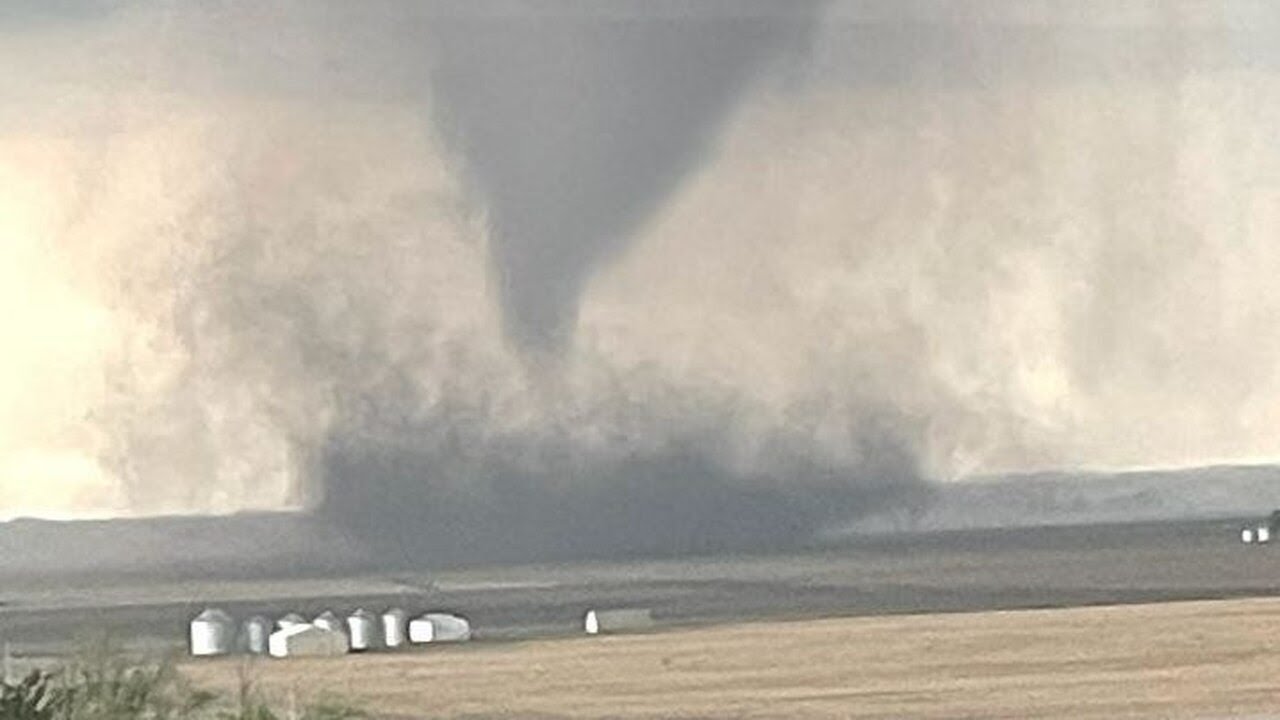 Tornadoes confirmed in eastern Nebraska