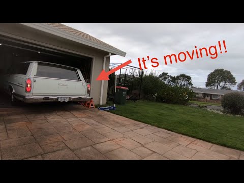 67 Ford Country Sedan - It moves!