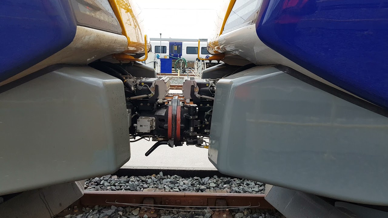 Dellner Type 12 Un-coupling