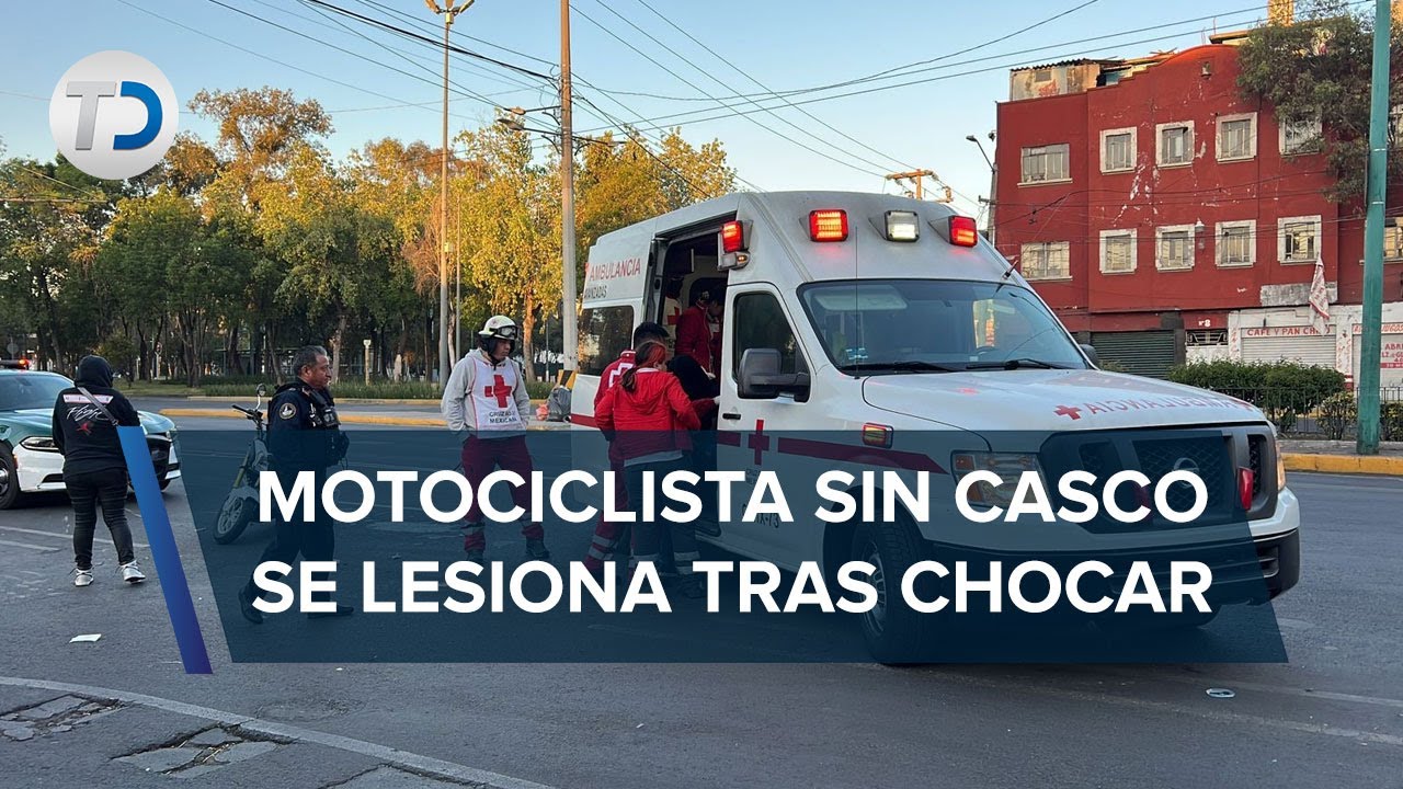 Joven resulta lesionado tras chocar con su motocicleta en la Cuauhtémoc
