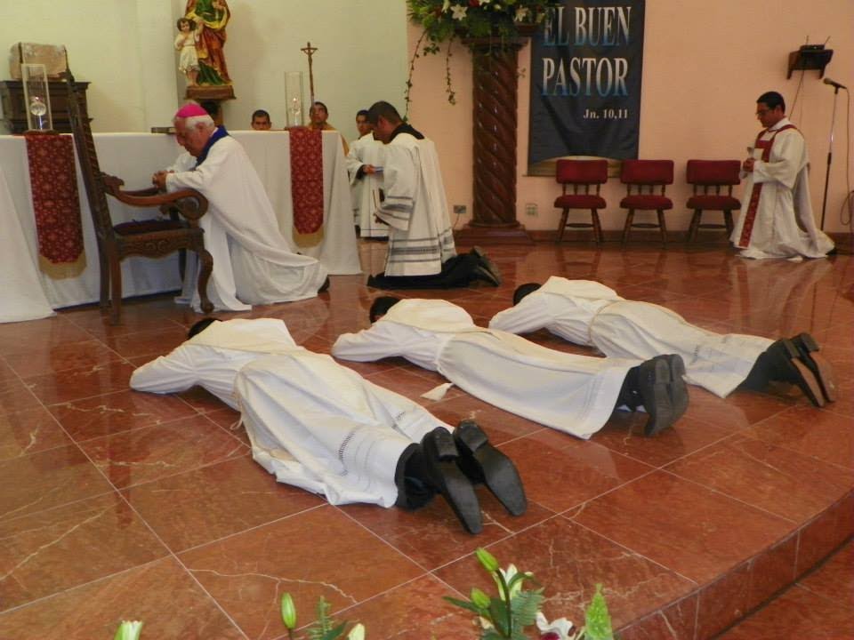 Misa de Ordenación Presbiteral - Arquidiócesis de Tijuana
