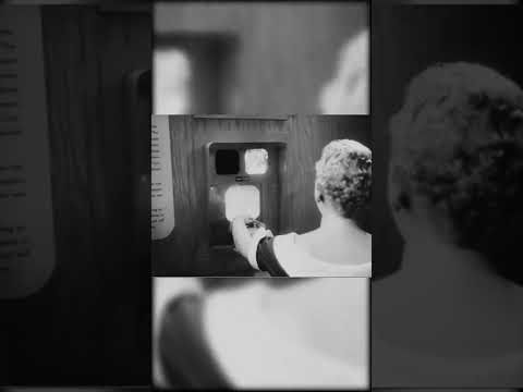 The Phone of the Future: Making a Videocall in 1955!