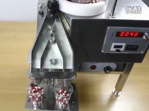 Automatic two nozzle counting filling machine for capsule tablet pill